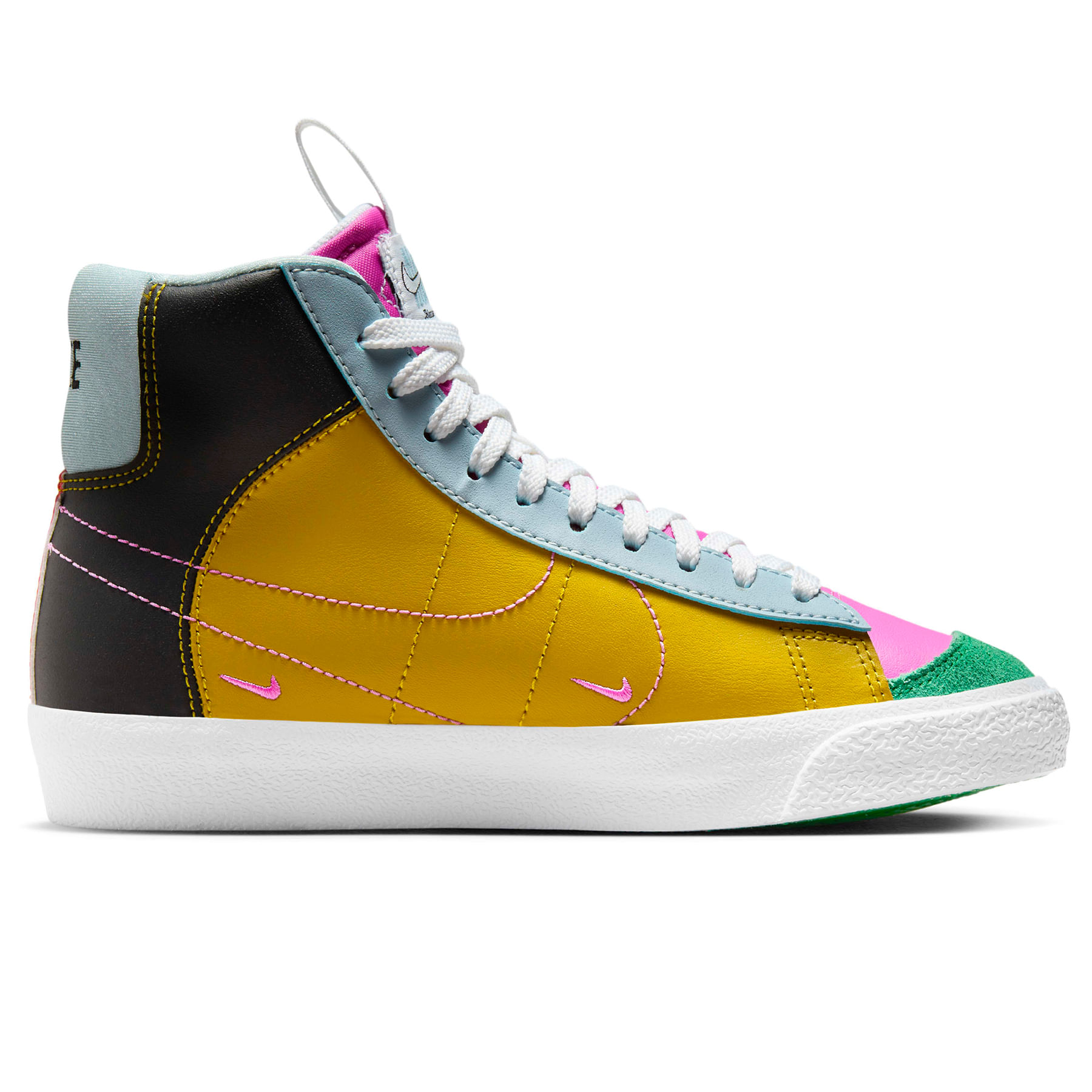 Botin Nike Mujer Urbanas Blazer Mid '77 Se D (GS) | FJ2952-001 - Shopstar
