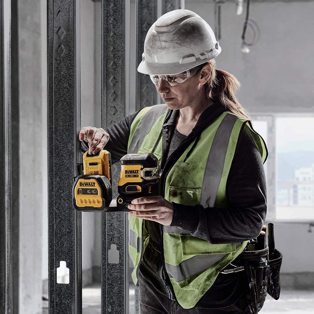 Nivel laser Verde 2 Puntos sin batería - Shopstar